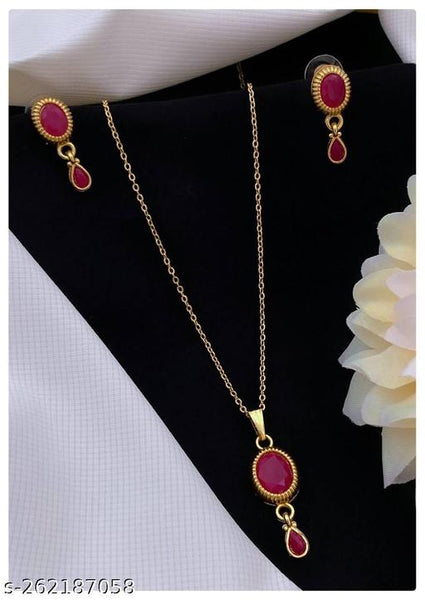 Beautiful Pretty Chain Pendal With Earring – Shefit