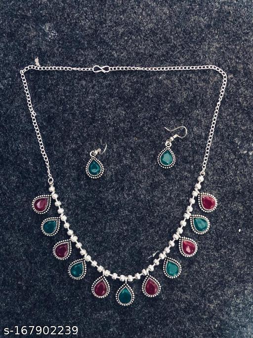 silver neckless – Shefit